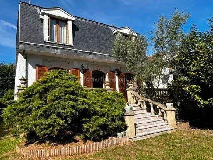 Mocquet, Joinville-le-Pont - Maison 5 pièces à louer