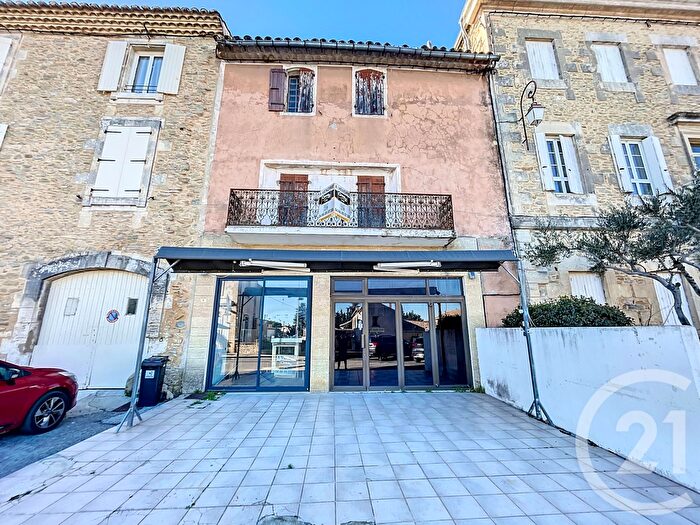 Maison 10 pièces à Connaux, à vendre