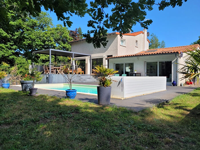 Maison 7 pièces à louer - Vouillé