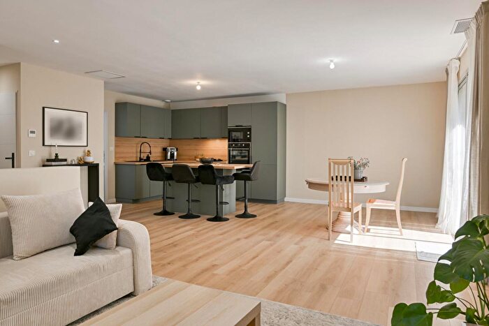 Maison 3 pièces à vendre à Le Puy-Sainte-Réparade