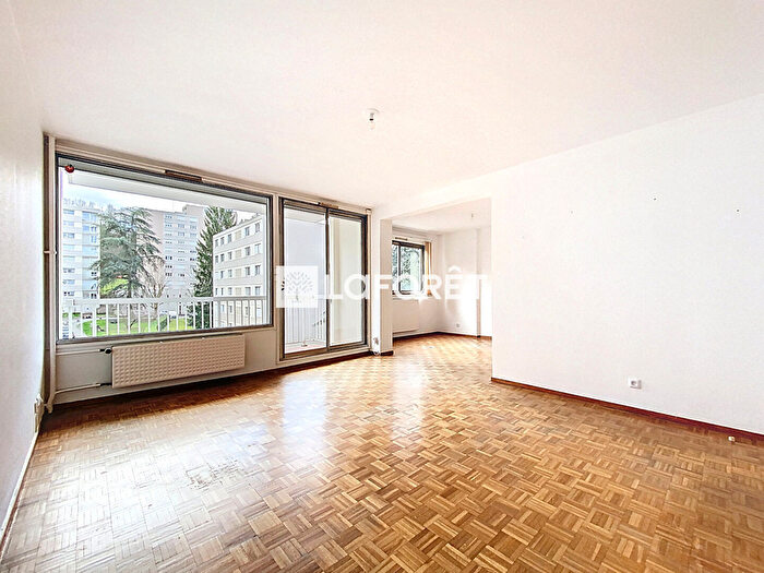 Appartement à louer - Lyon e , Ménival, Battières, La Plaine - 3 pièces - 1 chambre