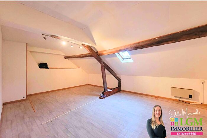 Maison à vendre - Denain, Centre-ville - 8 pièces - 6 chambres