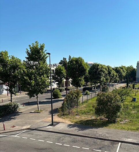 Romans-sur-Isère, Plaisance, Jules Nadi - Appartement 4 pièces à louer