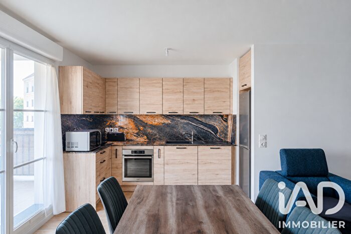 Appartement 4 pièces à Le Blanc-Mesnil, Eiffel, à vendre