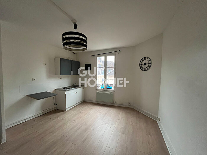 Auxerre, Centre-ville - Appartement 1 pièce à louer