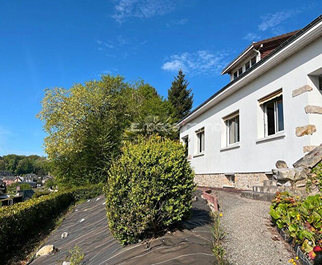 Maison 7 pièces à Clères, à louer