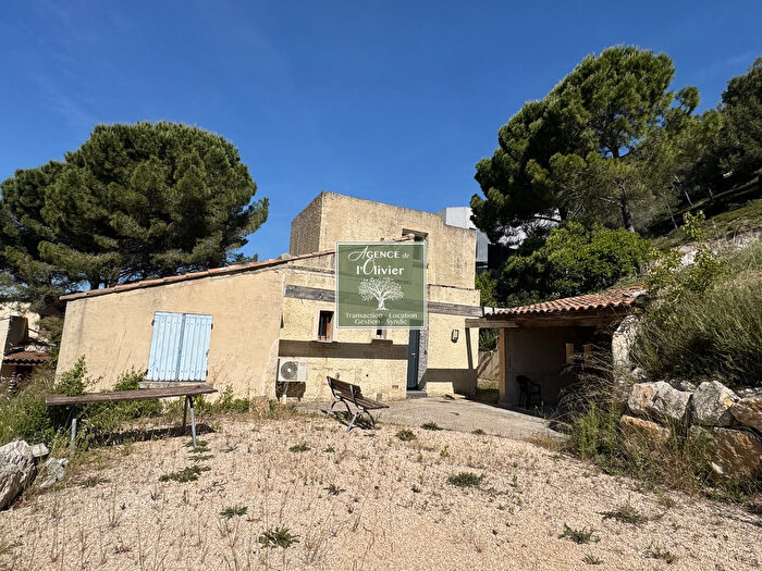 Maison 4 pièces à vendre à Les Baux-de-Provence