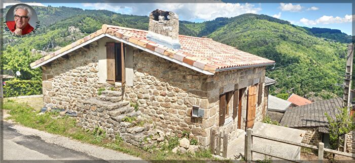 Maison 4 pièces à Jaunac, à vendre