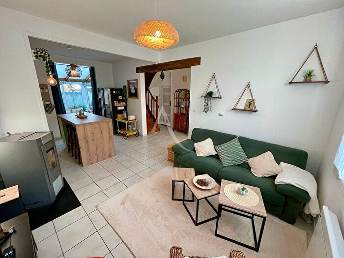 Maison à louer - Bruyères, Le Mans - 6 pièces - 4 chambres