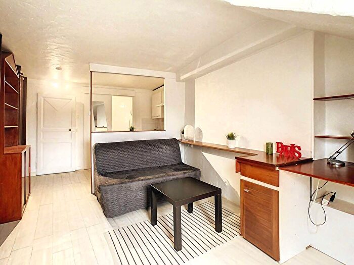 Appartement à louer - Cordeliers, Dijon - 1 pièce