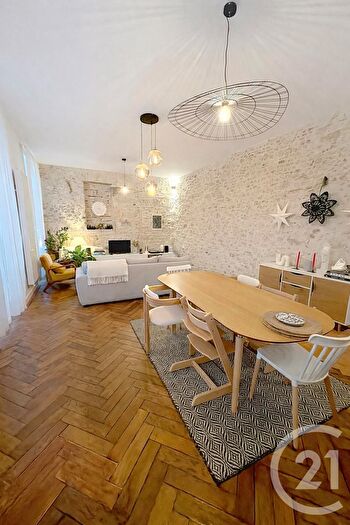 Maison à louer - Orléans, Bannier, République - 4 pièces - 3 chambres