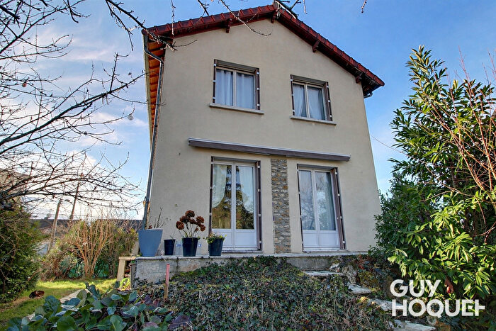 Maison à vendre - Viry-Châtillon, Le Plateau - 8 pièces - 4 chambres