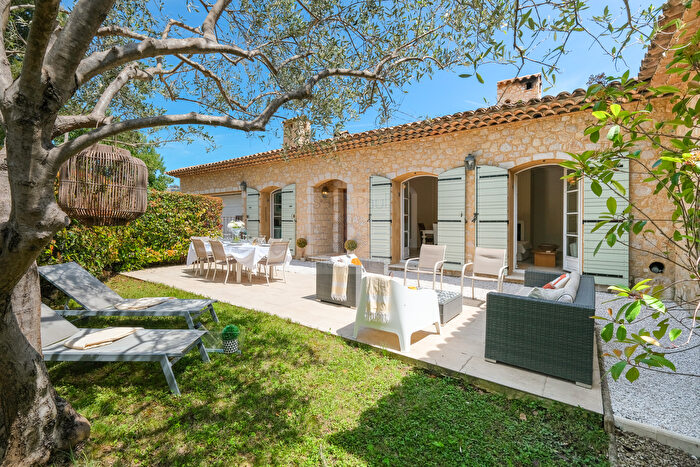 Appartement 4 pièces à vendre - Cagnes-sur-Mer
