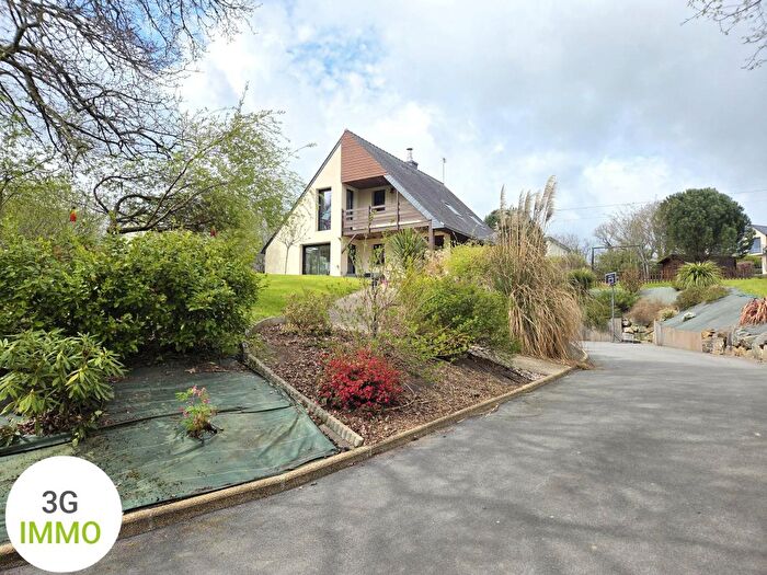 Maison 6 pièces à vendre à Gourin
