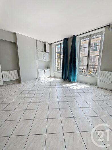 Orléans, Bannier, République : Appartement 3 pièces à louer