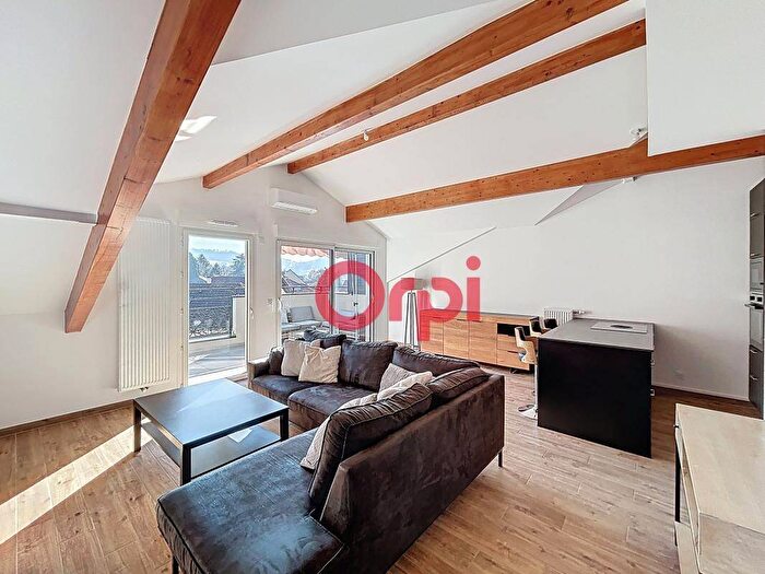 Appartement à louer - Beaumont - 3 pièces - 2 chambres