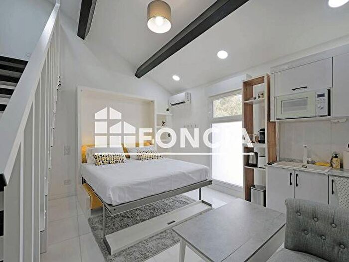 Appartement à louer - Carmes-Infirmieres-Thiers, Avignon - 2 pièces - 1 chambre