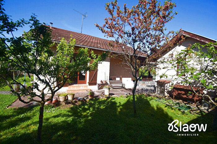 Maison à vendre - Meyzieu, Nord Est - 5 pièces - 3 chambres