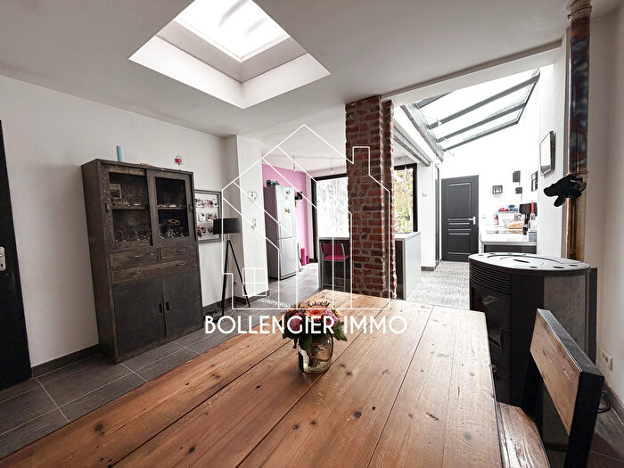 Maison 5 pièces à Santes, à vendre