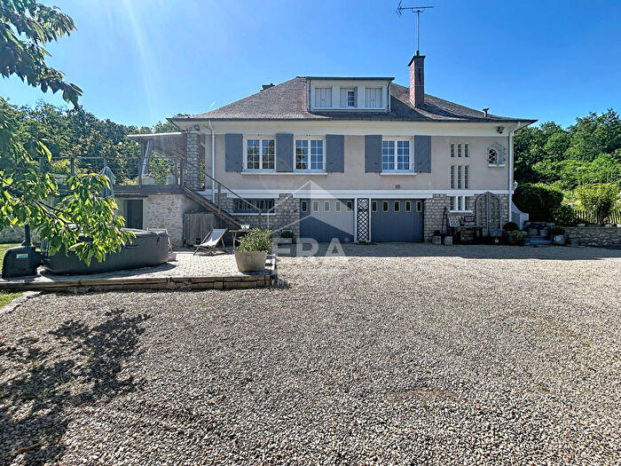 Saint-Cyr-la-Rivière : Maison 7 pièces à vendre