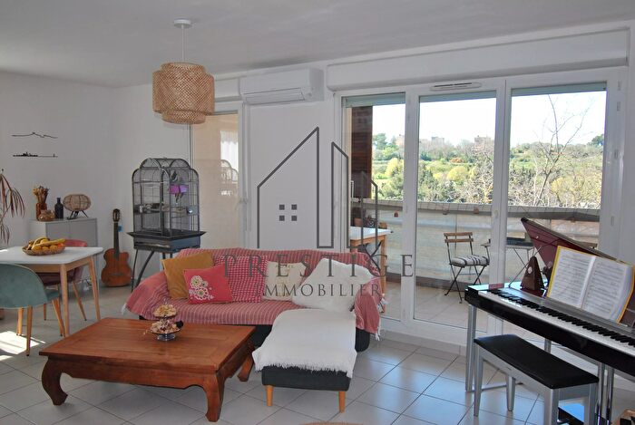 Appartement à vendre - Marseille e , Les Trois Lucs - 3 pièces - 2 chambres