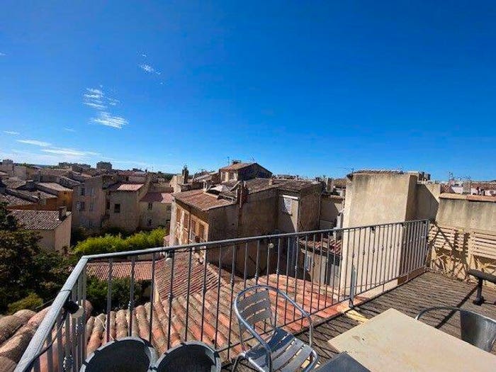 Centre Ville, Aix-en-Provence : Appartement 3 pièces à louer