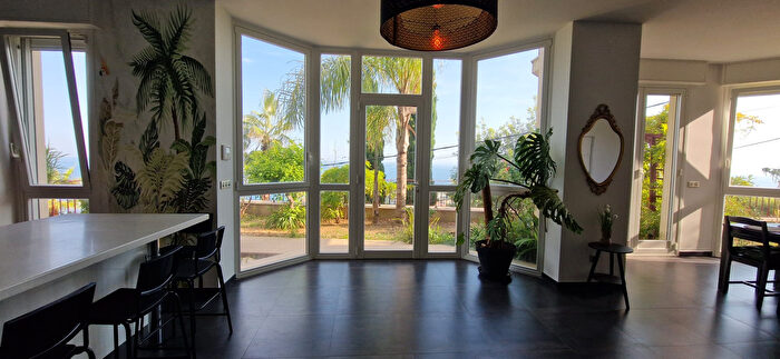 Maison 5 pièces à Roquebrune-Cap-Martin, Chemin du Vallonet, Val de Gorbio, Pinella, à louer