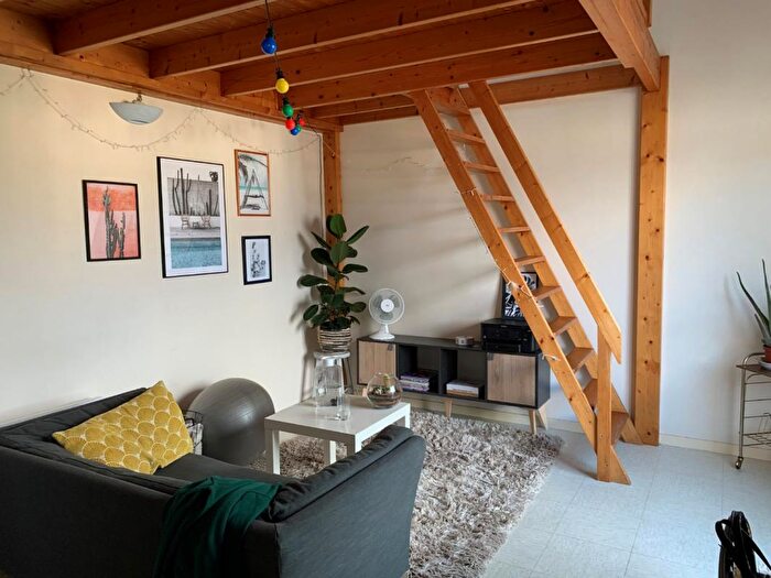Angers, Doutre, Saint-Jacques : Appartement 1 pièce à louer