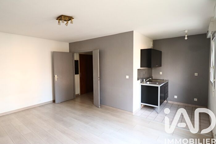 Appartement à vendre - Neuilly-sur-Marne, Carnot, République - 1 pièce