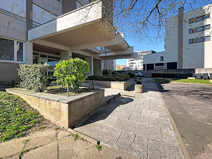 Appartement 2 pièces à vendre - Metz, Devant les Ponts
