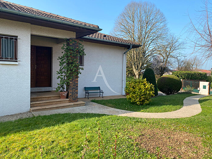 Maison à vendre - Bourg-en-Bresse - 5 pièces - 4 chambres