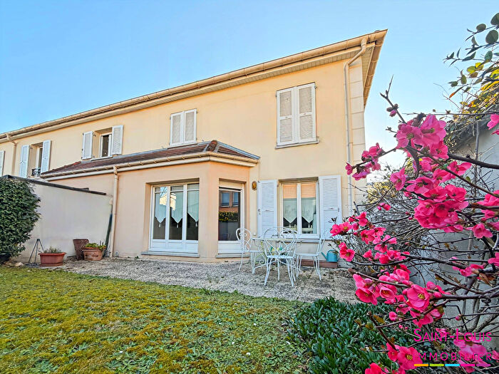 Maison à vendre - Poissy, Saint-Exupéry - 6 pièces - 4 chambres