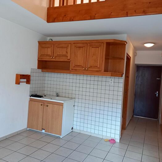 Appartement à louer - Saint-Symphorien-sur-Coise - 2 pièces - 1 chambre