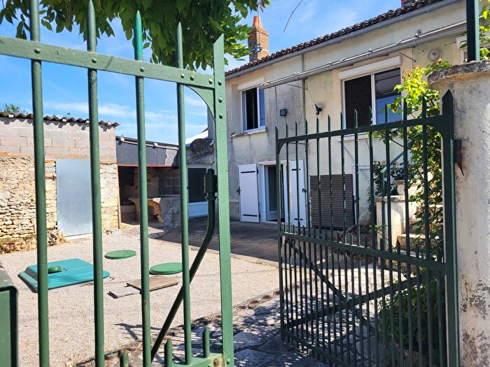 Maison 5 pièces à vendre - Thénezay