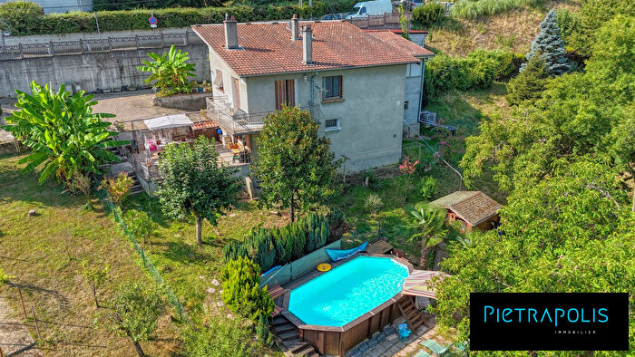 Maison à vendre - Givors, Freydière - 4 pièces - 3 chambres