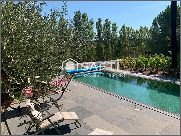 Maison à vendre - Saint-André-de-Roquelongue - 11 pièces - 7 chambres