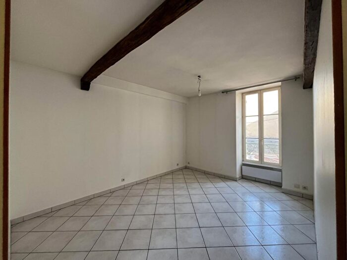 Étampes, Saint-Martin, Saint-Gilles : Appartement 2 pièces à louer