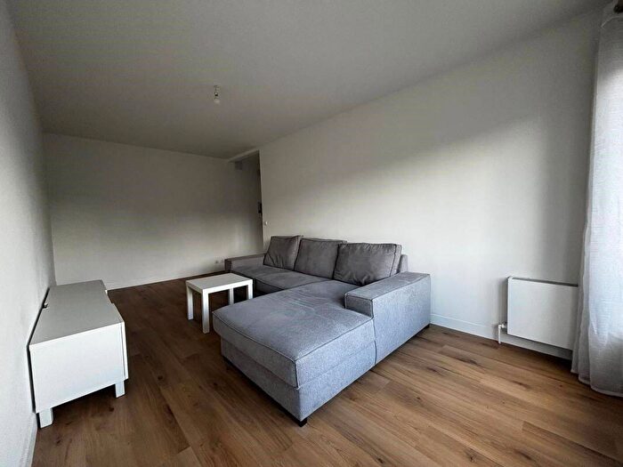 Bas Venoix et Prairie, Caen : Appartement 2 pièces à louer