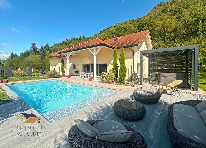 Maison à vendre - Serrières-en-Chautagne - 5 pièces - 3 chambres