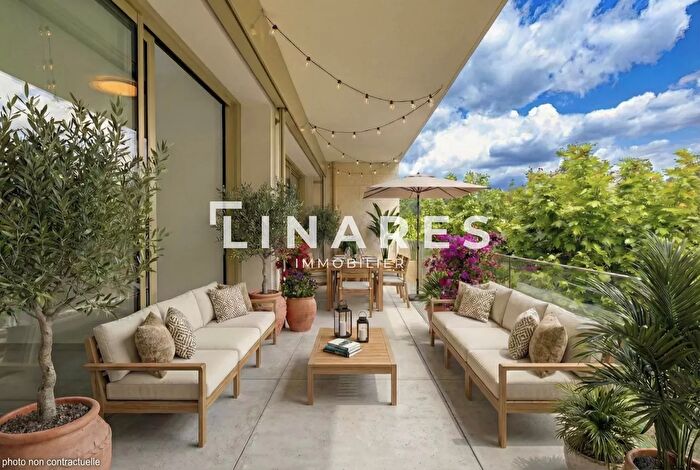 Appartement à vendre - Aix-en-Provence, Pont de Beraud - 5 pièces - 4 chambres