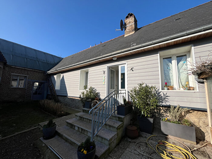 Maison à vendre - Maisnières - 4 pièces - 3 chambres