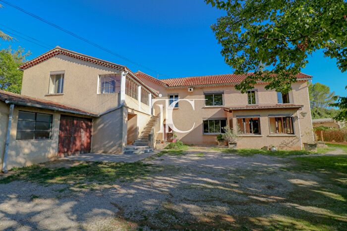 Maison à vendre - Rousson - 9 pièces - 6 chambres