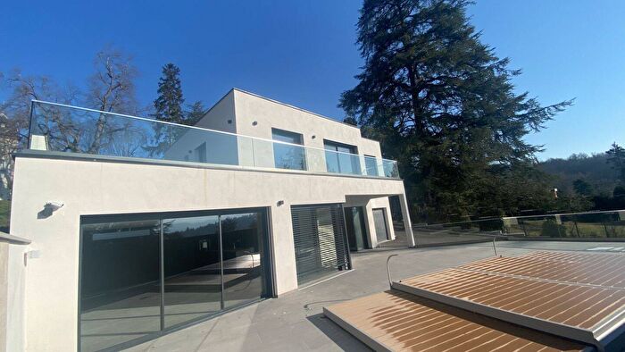 Maison 5 pièces à louer - Létrat