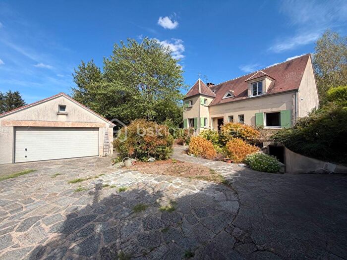 Ballancourt-sur-Essonne - Maison 7 pièces à vendre