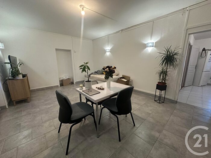 Appartement à louer - Fourchambault - 3 pièces - 2 chambres