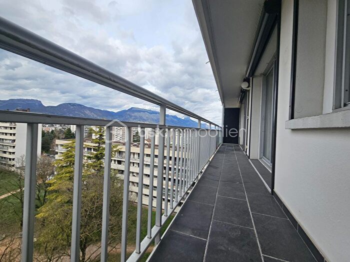 Appartement à vendre - Eybens - 4 pièces - 3 chambres