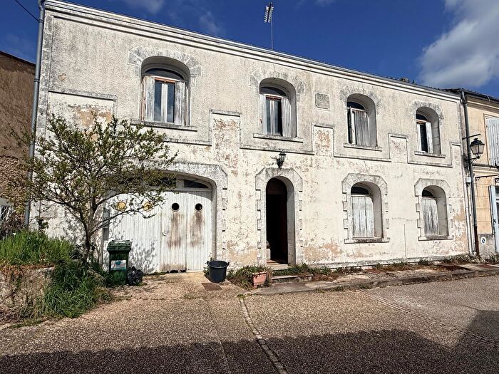 Maison à vendre - La Chapelle-des-Pots - 6 pièces - 4 chambres