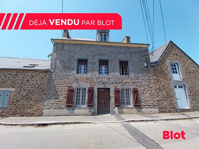 Maison à vendre - Miniac-Morvan - 3 pièces - 4 chambres