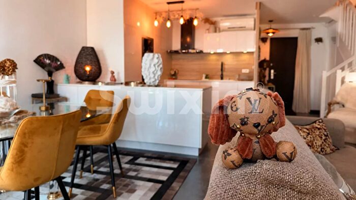 Appartement 5 pièces à Aix-les-Bains, Centre-ville, à vendre