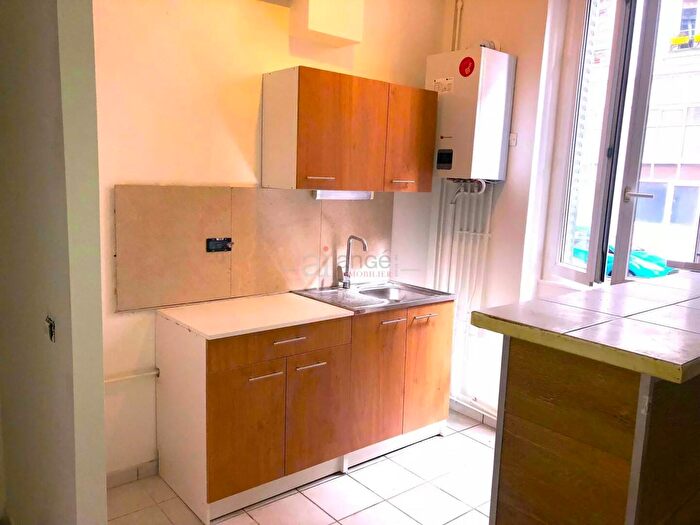 Appartement à louer - Saint Louis, Lyon ème arrondissement - 1 pièce